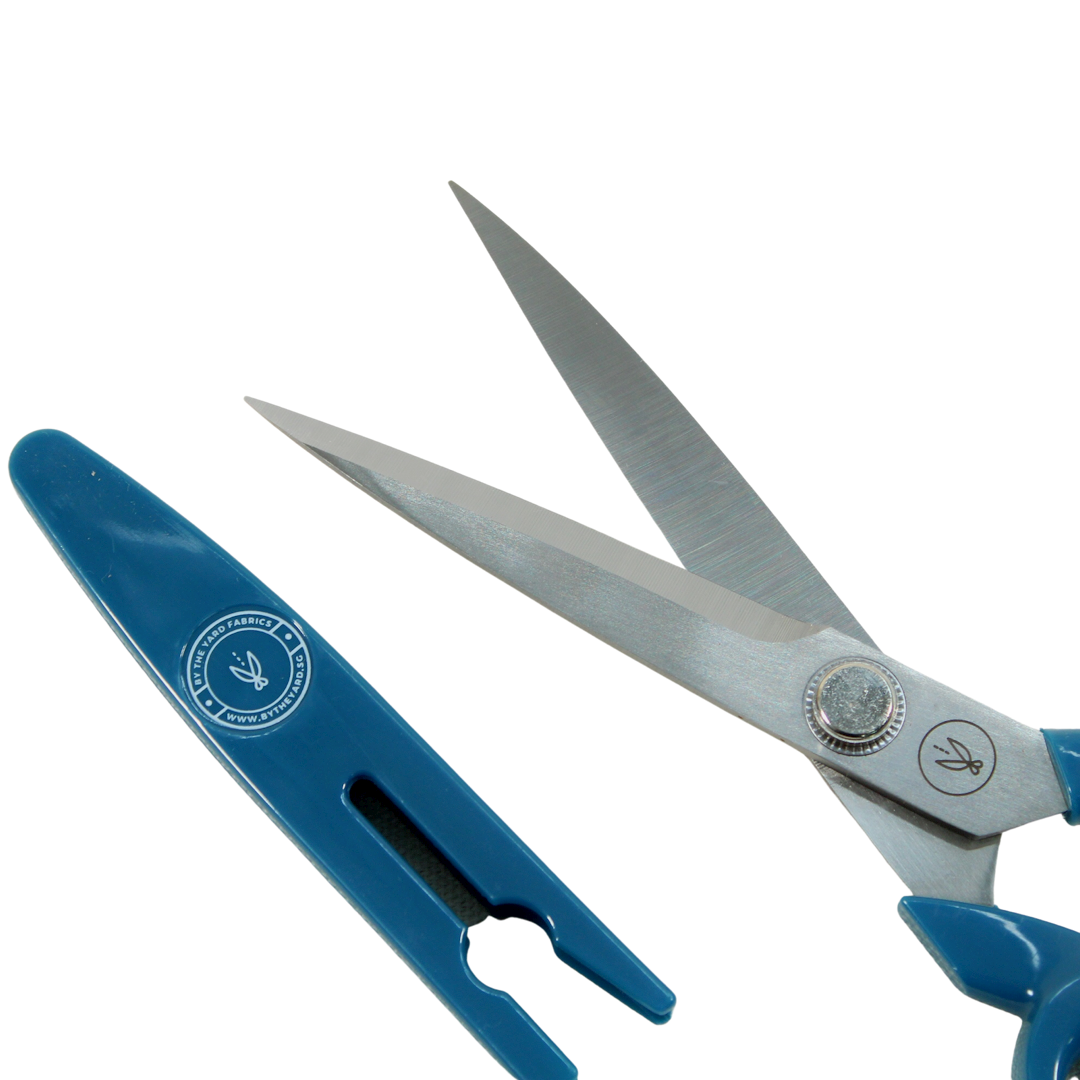 By the Yard Fabric Scissors with Cover - Teal – By the Yard Pte Ltd